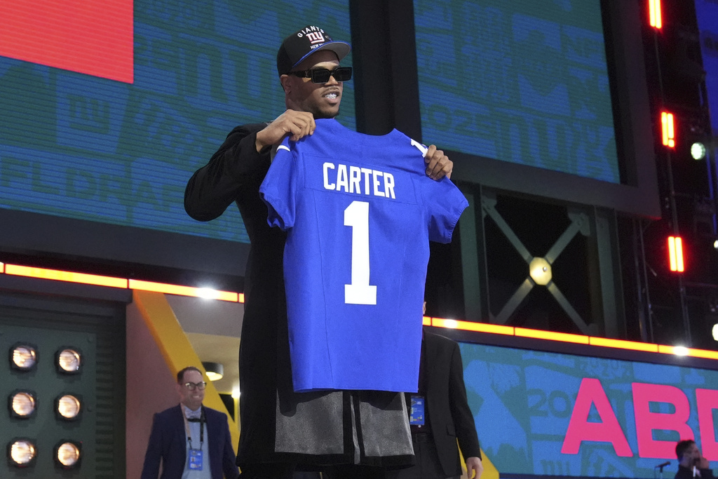 L.T. sacks Abdul Carter's request to wear his retired No. 56 with Giants