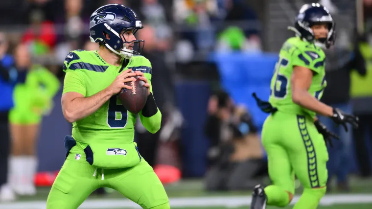 Sam Howell trade grades: Seahawks trade young quarterback to Vikings ...