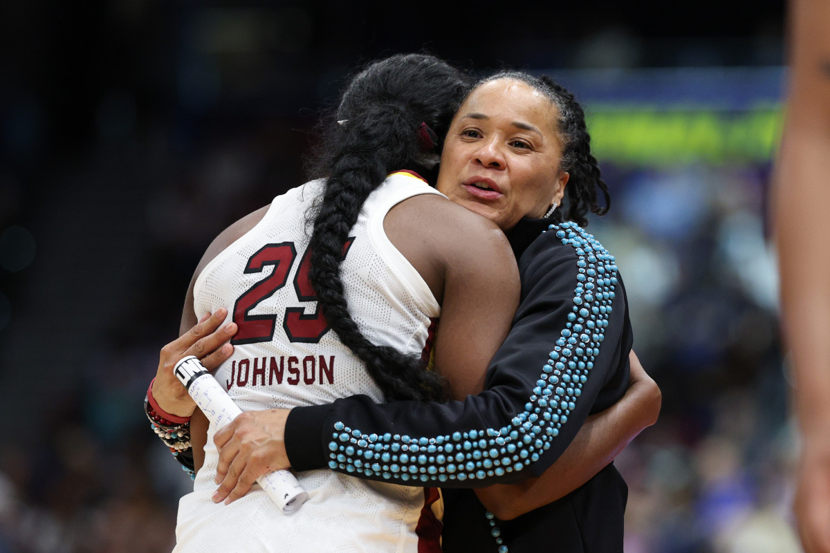 Dawn Staley & Raven Johnson Share Emotional Posts About Nick Emmanwori ...