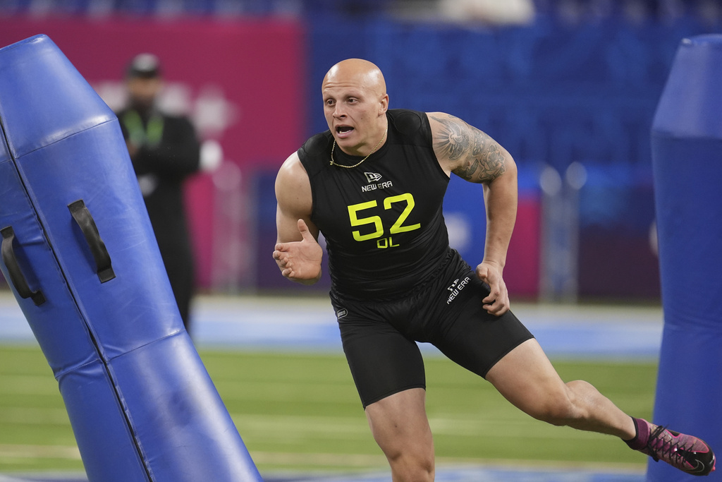 4 things to know: Bills draft DT T.J. Sanders, DE Landon Jackson on Day 2