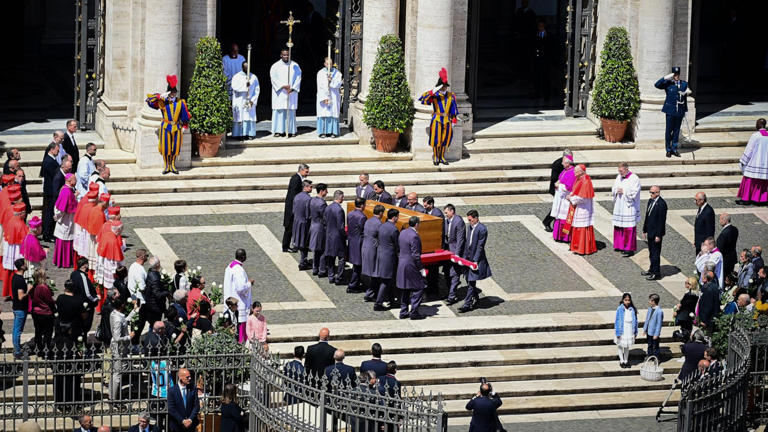 Pope Francis funeral updates: Pope Francis laid to rest after historic ...