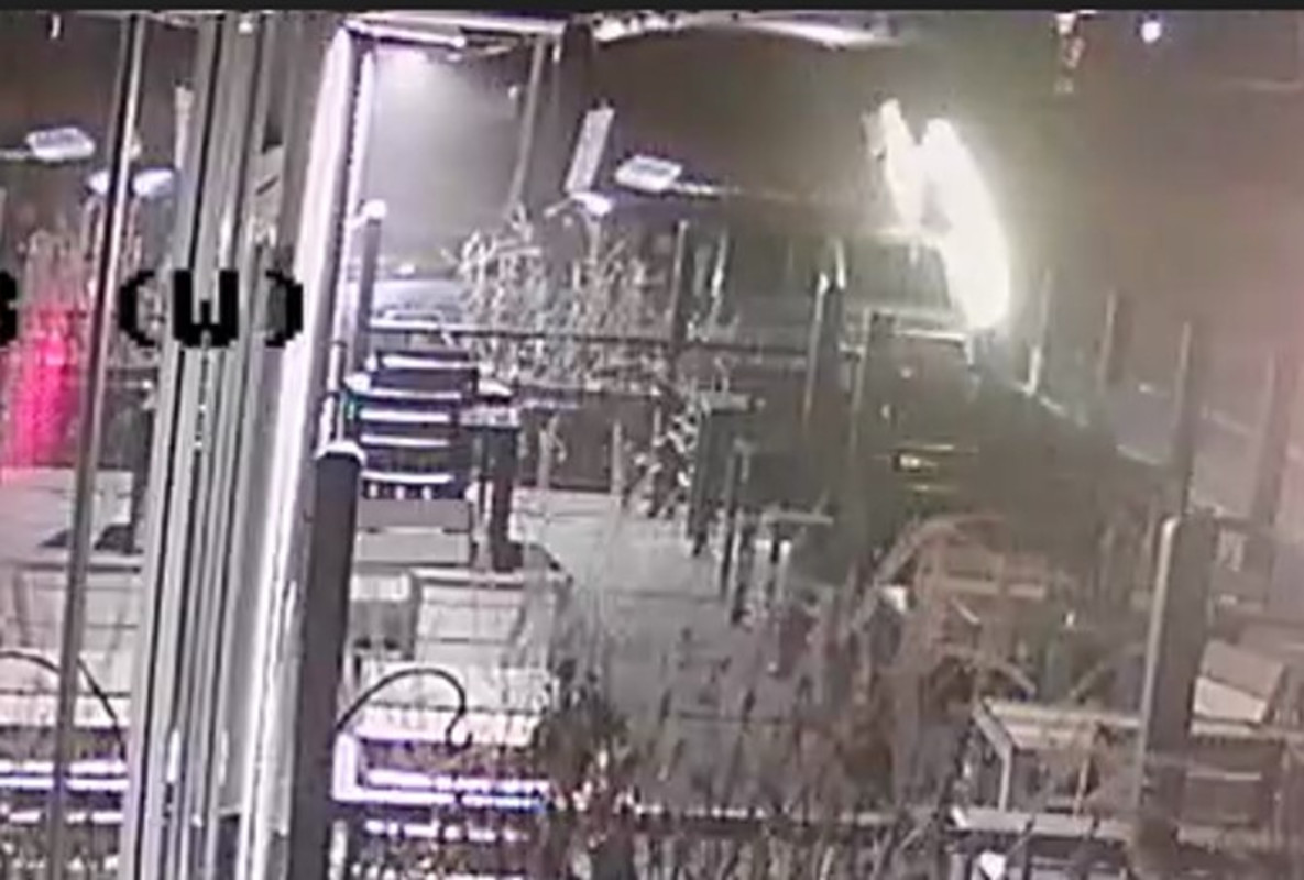 Police arrest suspect who crashed into Crystal coffee shop, fled scene ...