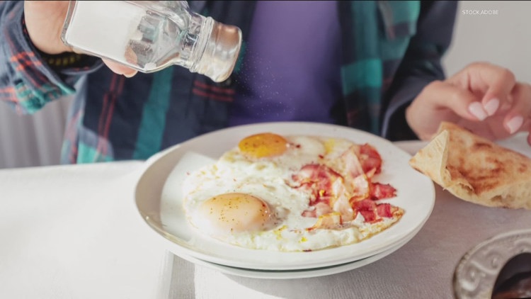 Kowalski's nutritionist shares low-sodium tips for tasty meals