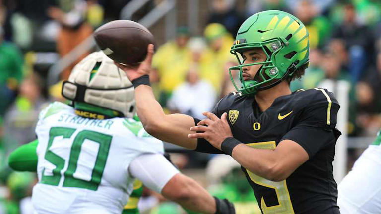 Oregon Ducks Spring Game LIVE Updates: Dante Moore, Dakorien Moore ...