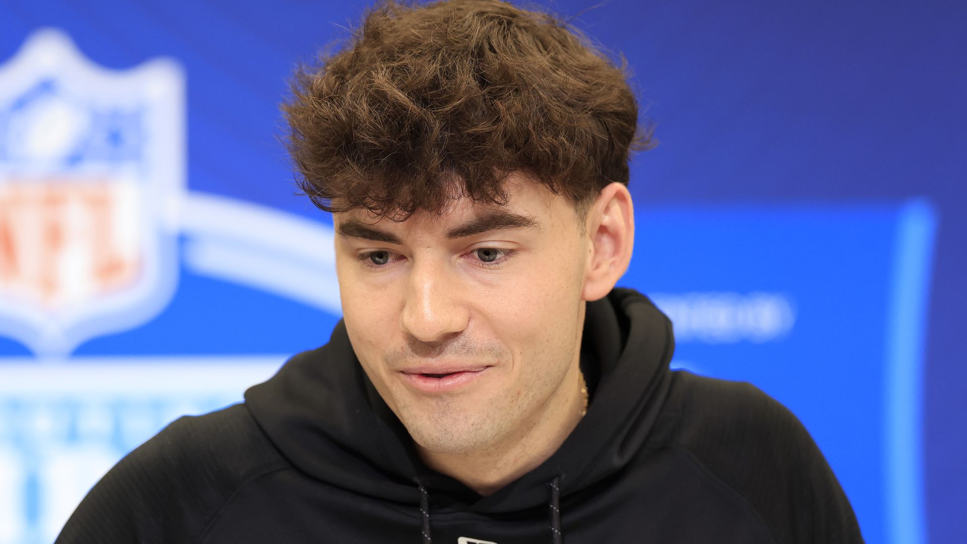 Texans trade up to 197 and draft quarterback Graham Mertz