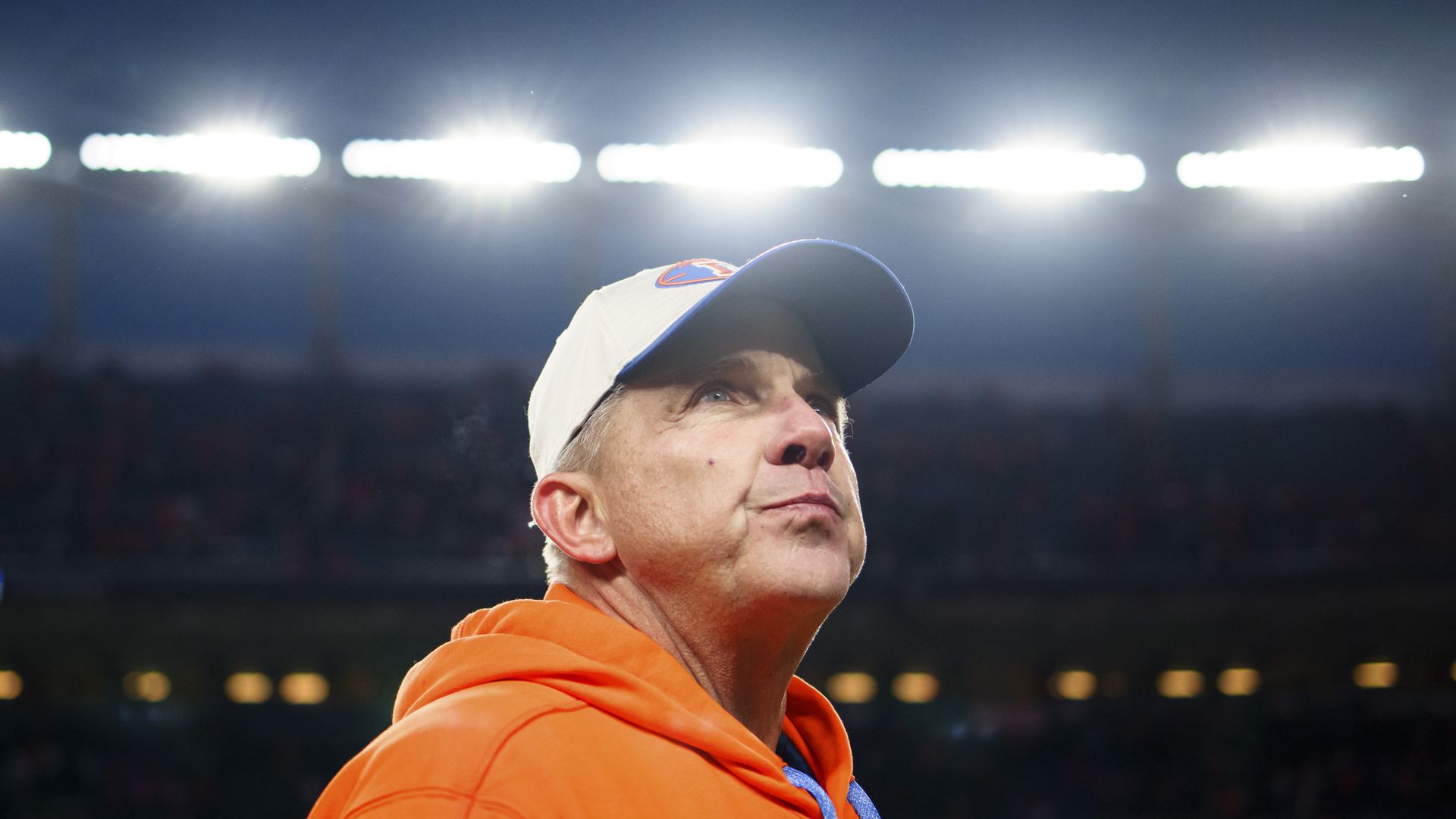 TRADE ALERT: Broncos trade back with the Texans