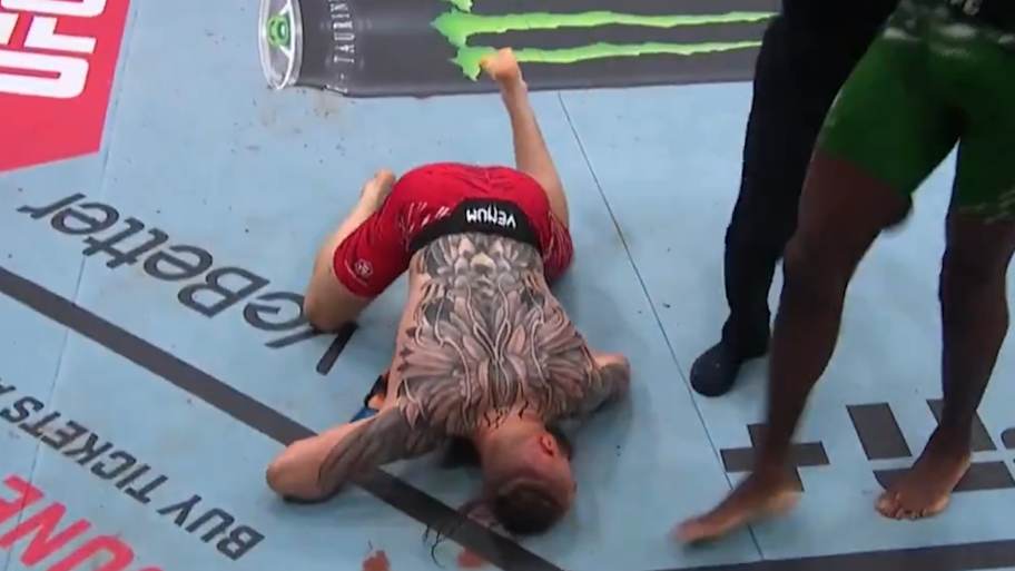 UFC main card fighter flattens opponent’s nose and scores faceplant KO
