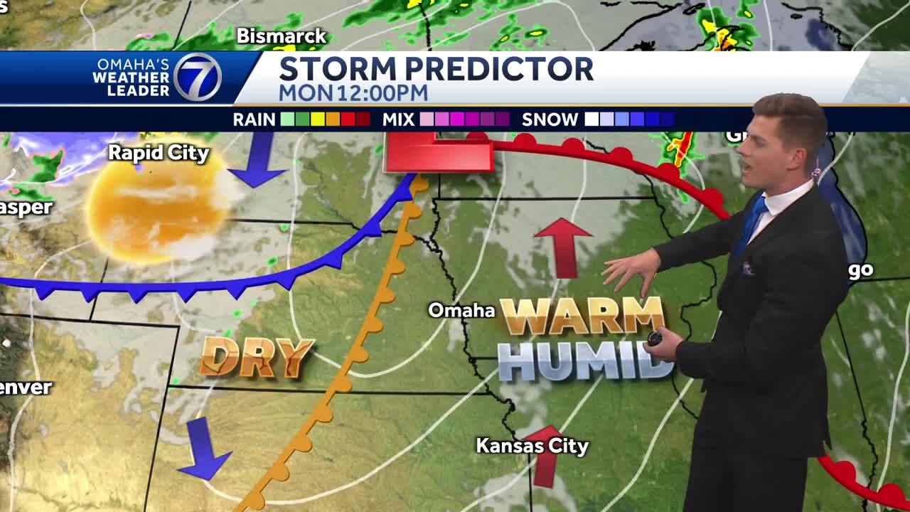 Storms possible on Sunday night and midday Monday