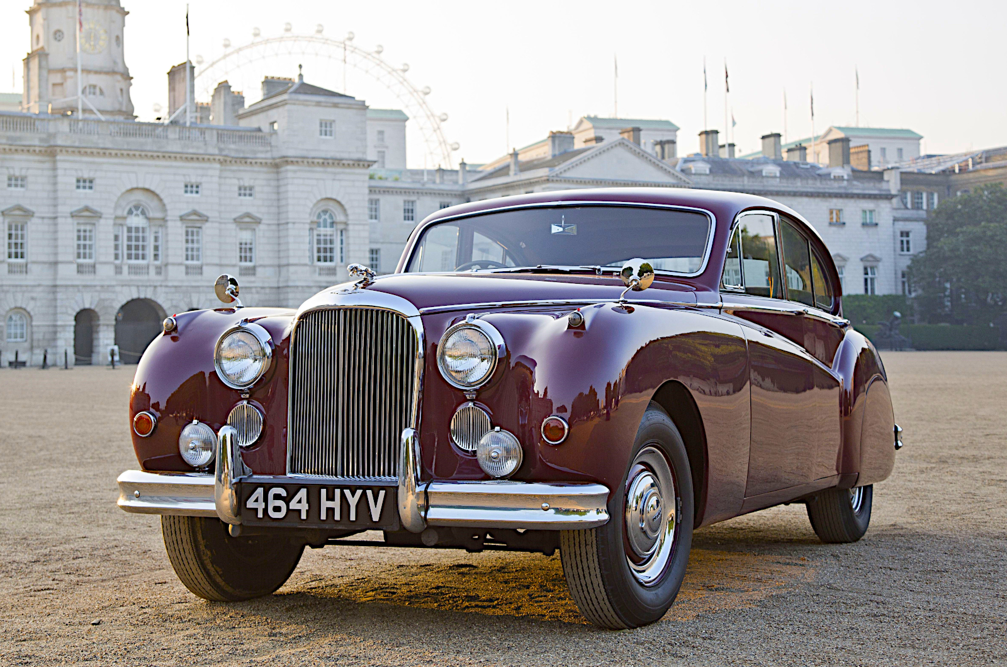 30 cars of the British royal family