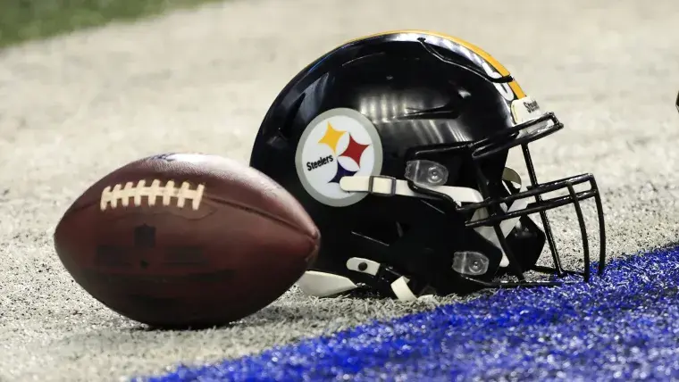 Steelers free agent pitch lands $19 million former first round pick