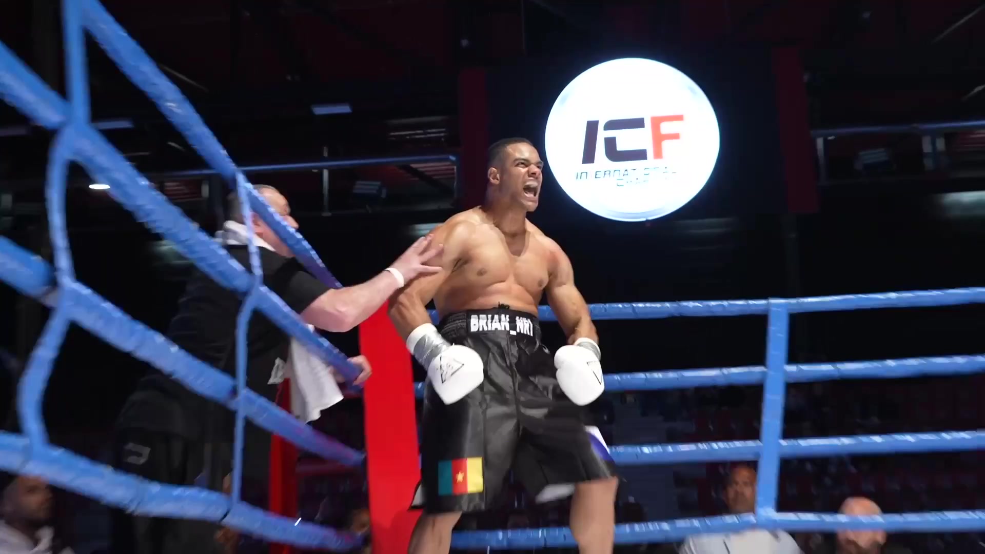 Brian Keller gewinnt in Winterthur seinen ersten Boxkampf