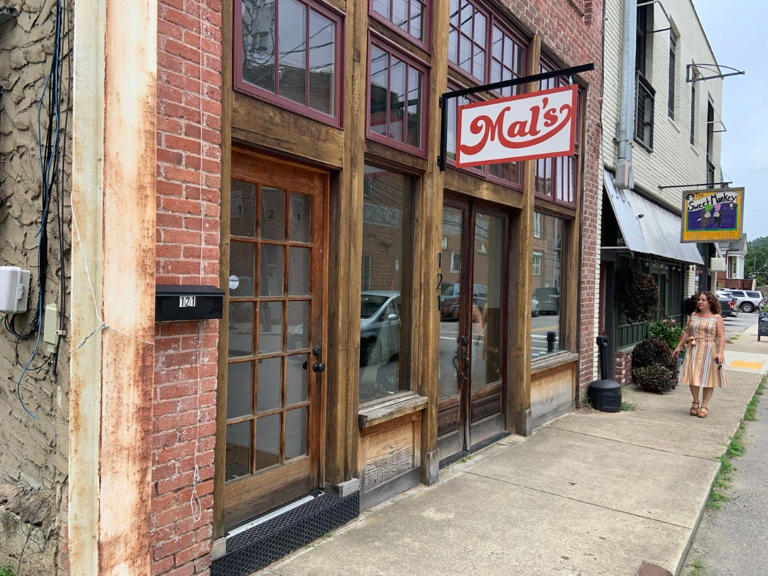 Ahead of Marshall's reopening, businesses strove to keep music alive ...