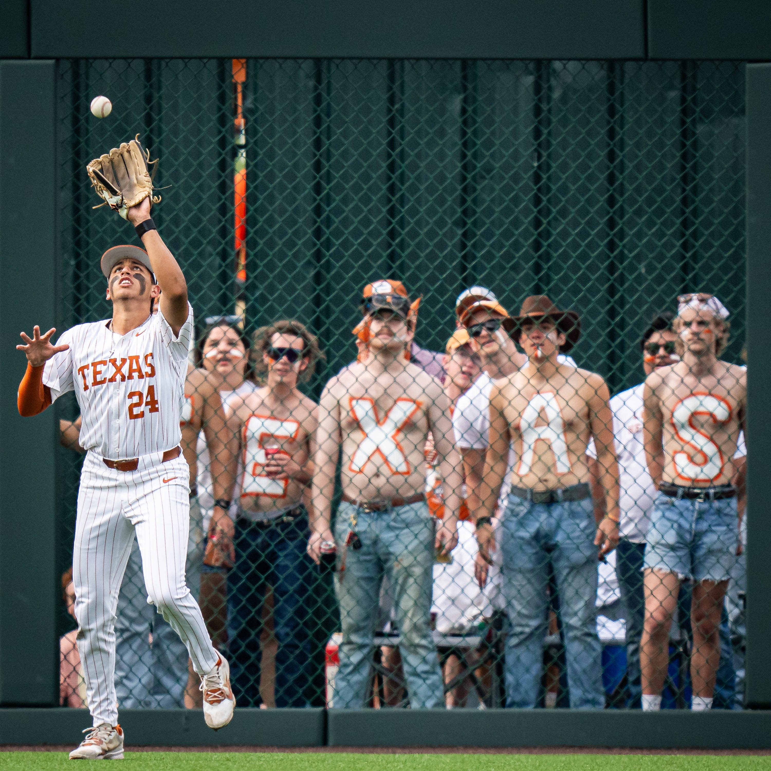 Texas vs. Texas A&M baseball: Adrian Rodriguez helps Longhorns complete ...