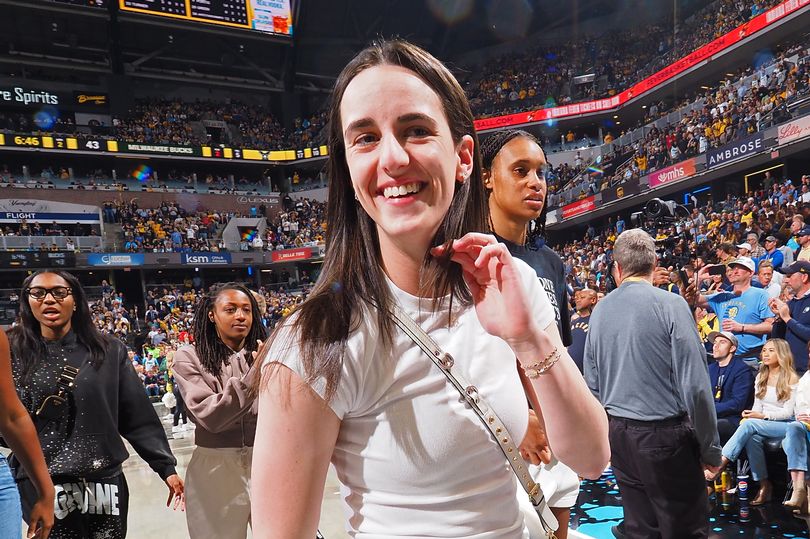 Caitlin Clark posts heartfelt 11-word statement about boyfriend Connor ...