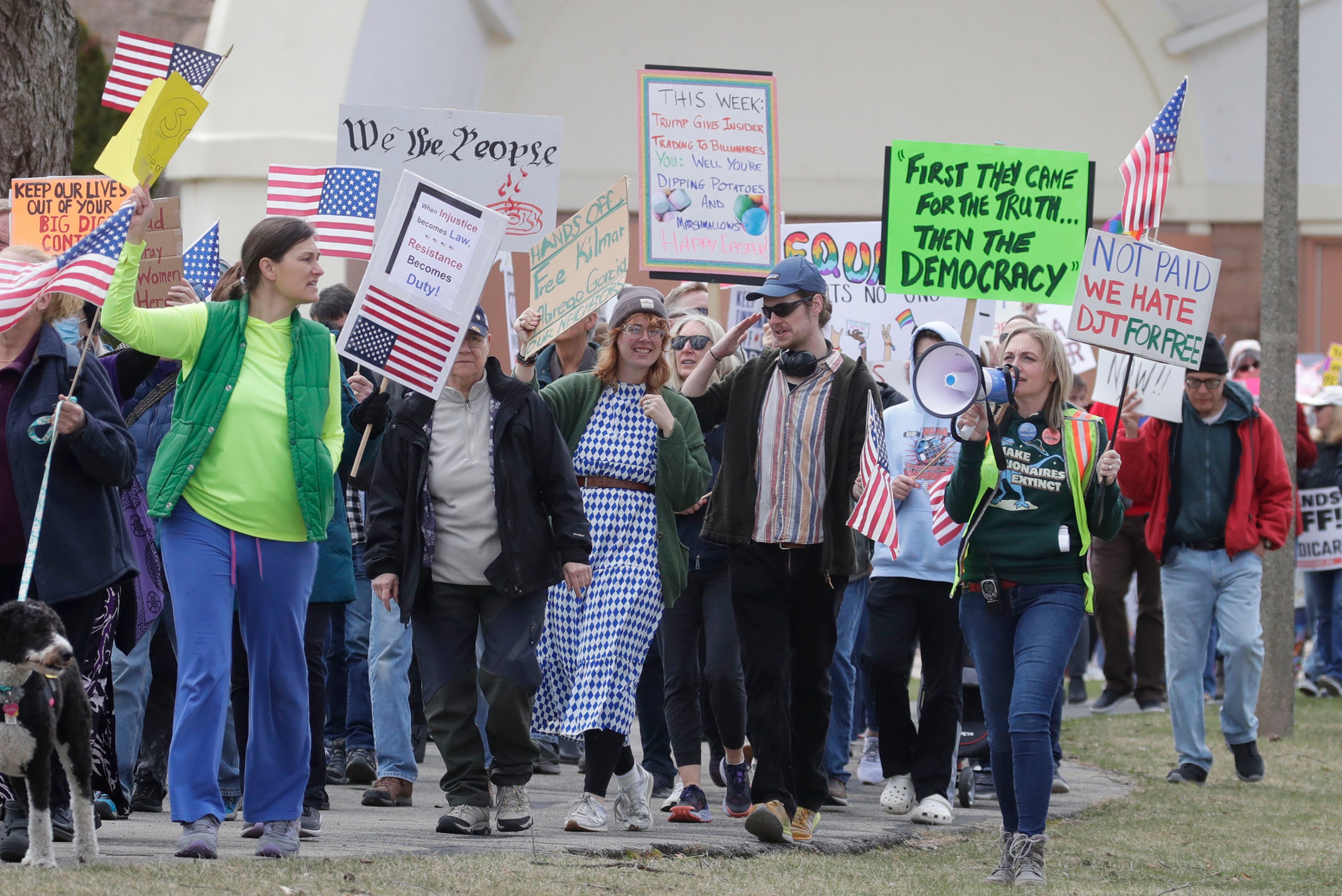Manitowoc ‘No Kings’ protest planned against Trump military parade; see ...