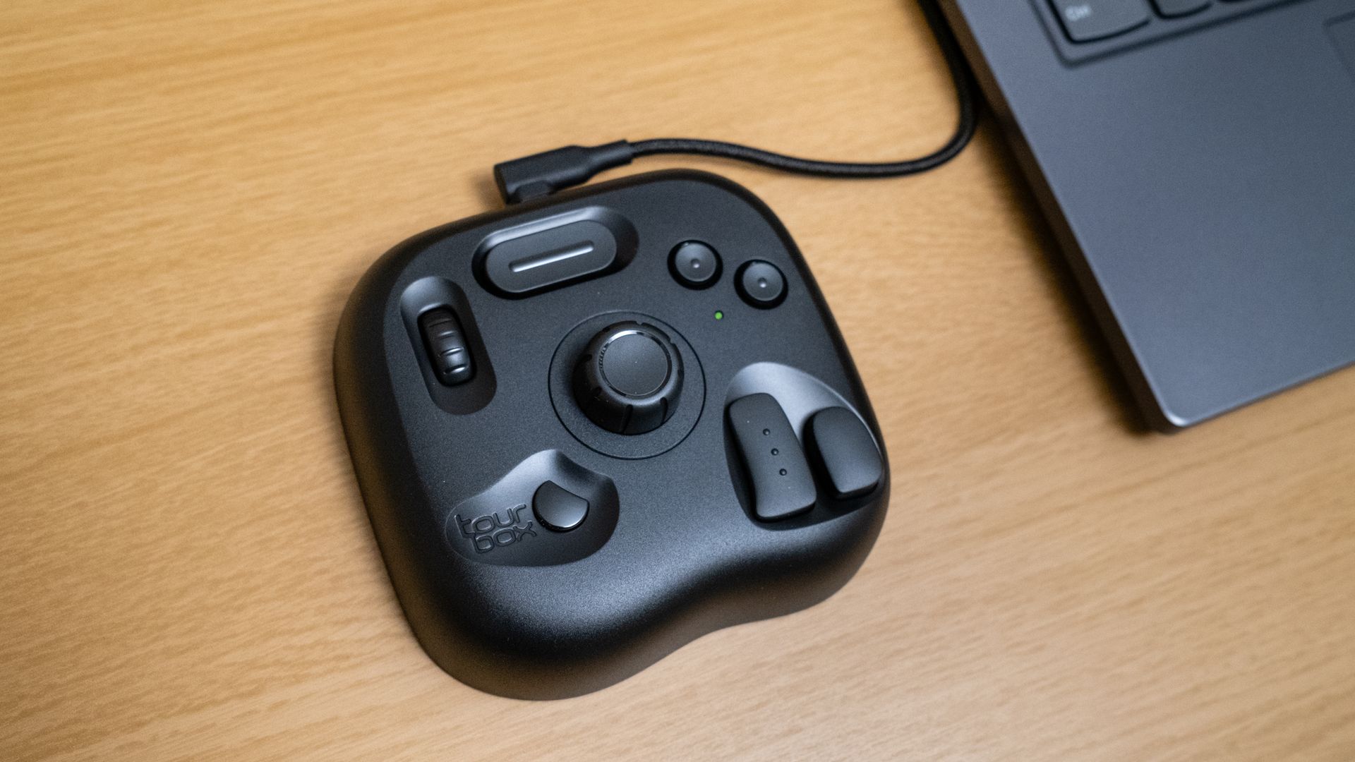 TourBox Lite review: the most affordable control console