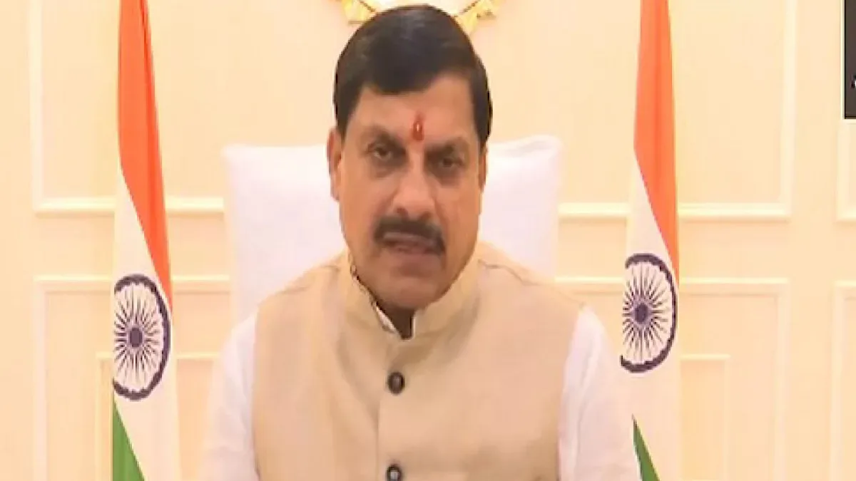 MP CM announces free medical treatment for democracy fighters