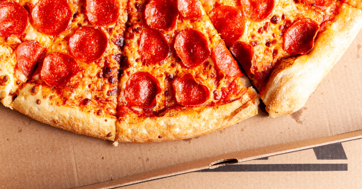 9 Affordable Grocery Store Pizzas That Beat Takeout on Taste and Price