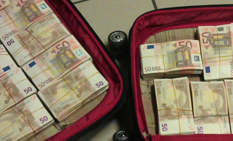 Voyageurs algériens arrêtés à Roissy avec 3 millions d'euros, ce que révèle l’enquête