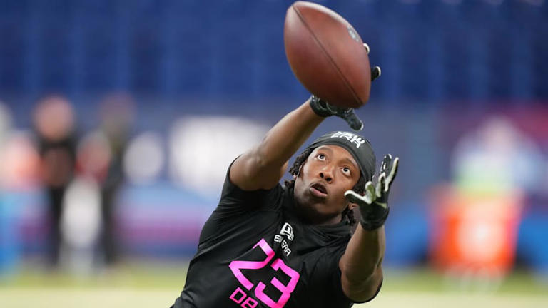 Jacksonville Jaguars Sign Jabbar Muhammad: 3 Things To Know About ...