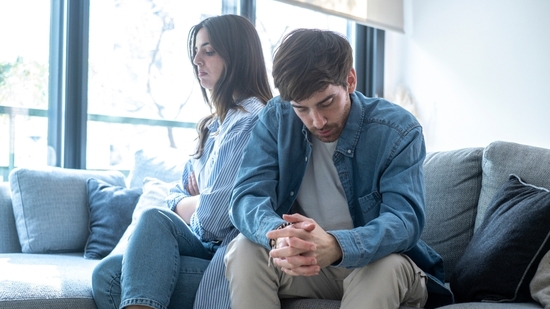 Dating coach shares 5 signs ‘they have mentally broken up with you and ...