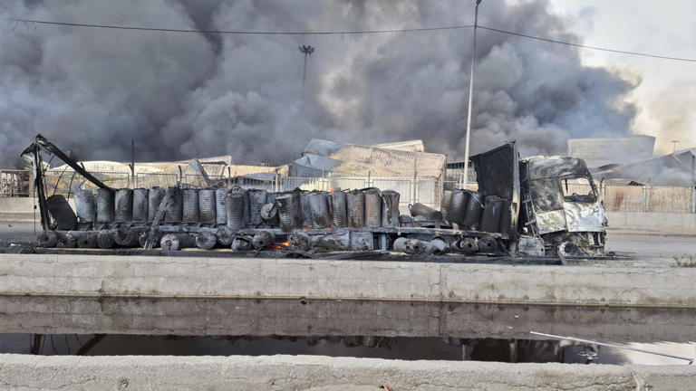 A massive explosion at an Iranian port possibly linked to missile fuel ...