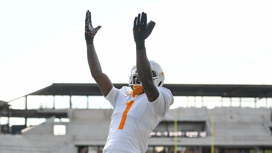 Raiders Have Given Geno Smith Options With Rookie WRs