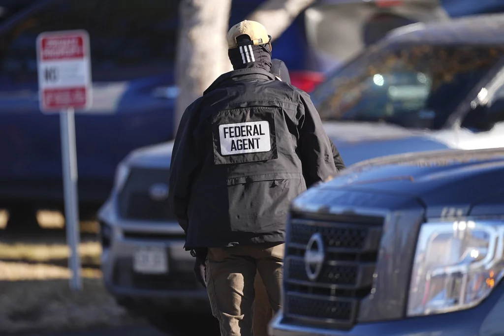 Over 100 illegal immigrants arrested in multi-agency raid at Colorado nightclub: Police