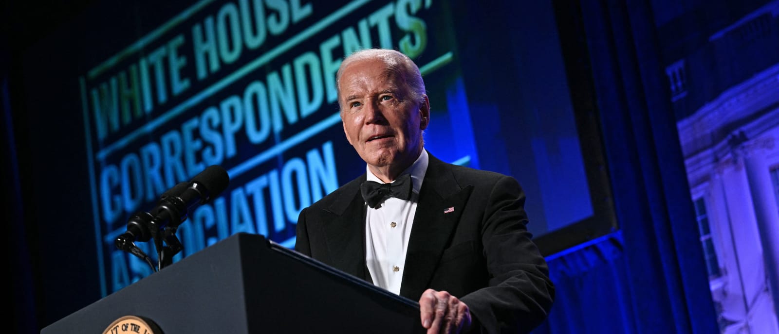 With Trump Absent, Journos Pat Themselves On The Back For Biden ...