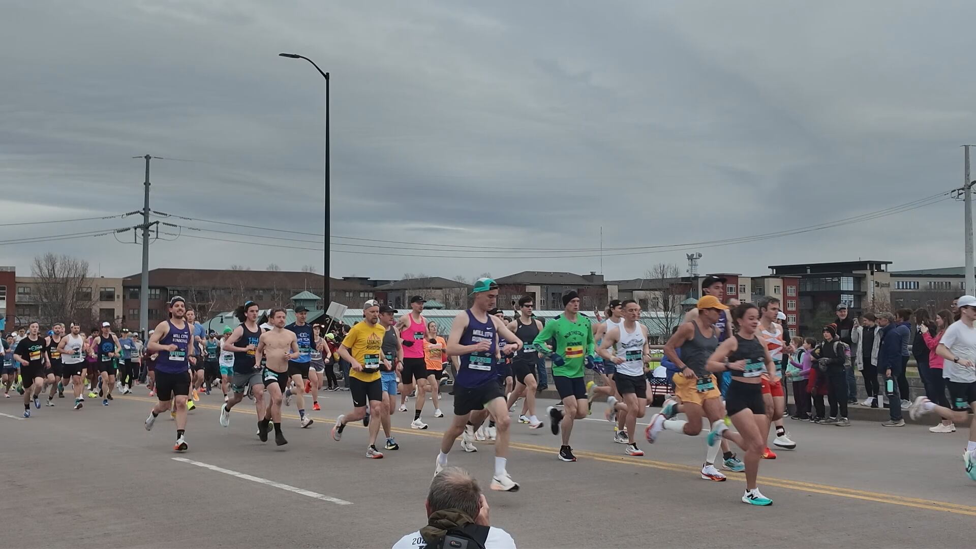 Thousands attend the Eau Claire Marathon
