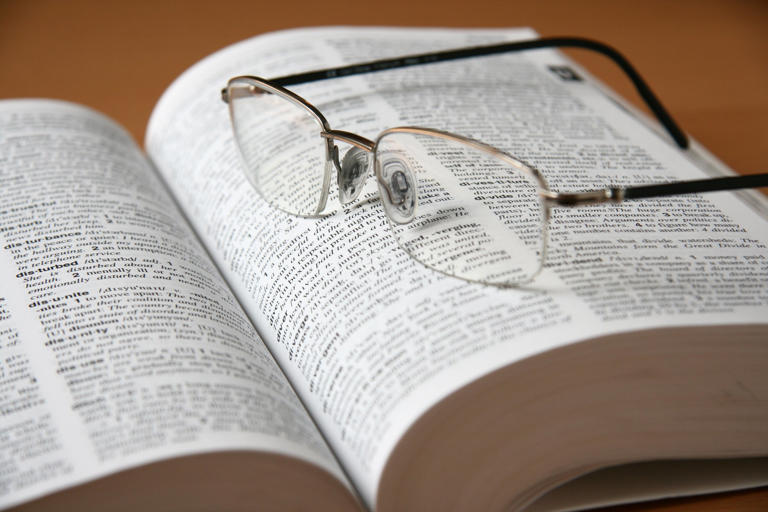 Queen’s reading charity partners with British Neuroscience Association ...