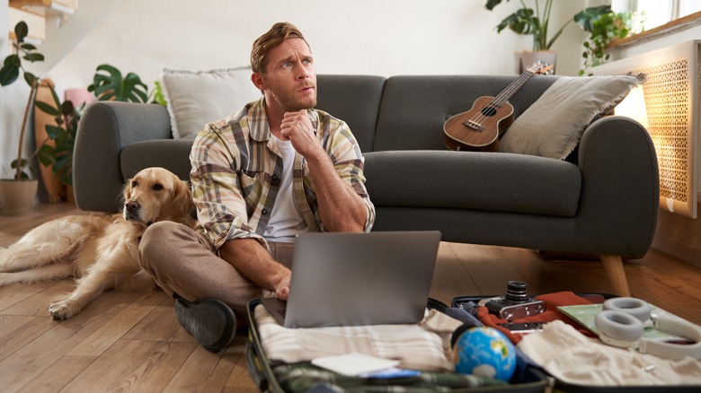 Rick Steves' Son Says To Leave These Common Clothing Items At Home On ...