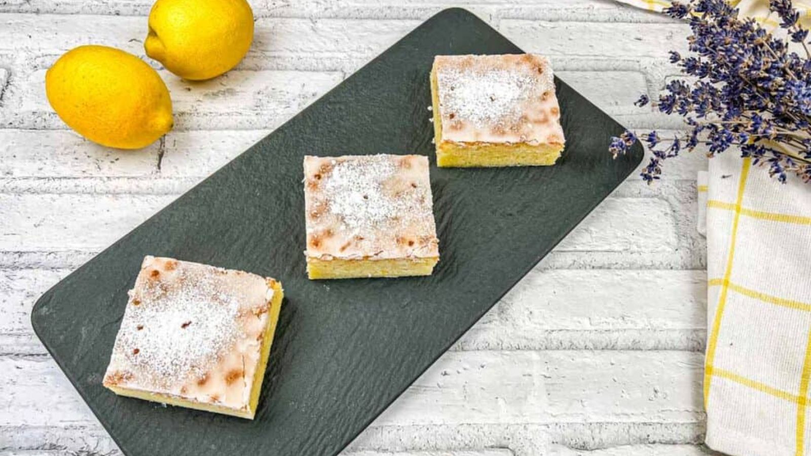 15 lemon desserts that taste like sunshine on a plate