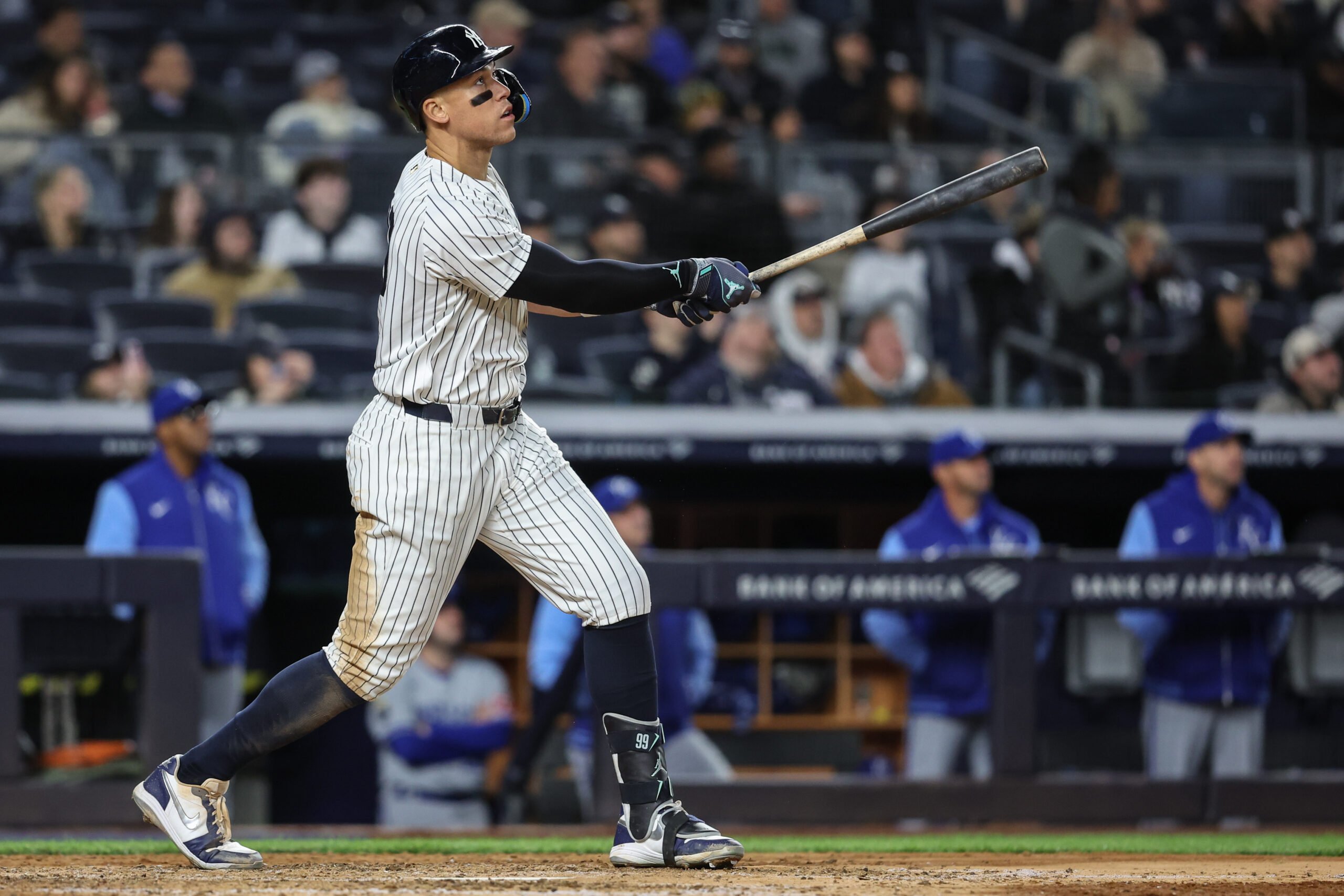 Ranking MLB’s 10 best hitters through the first month of 2025