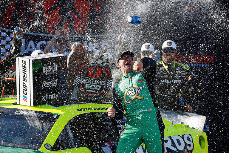 NASCAR takeaways: Austin Cindric's winless streak ends with photo ...