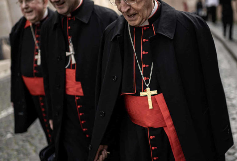 Cardinals set to pick conclave date to elect new pope