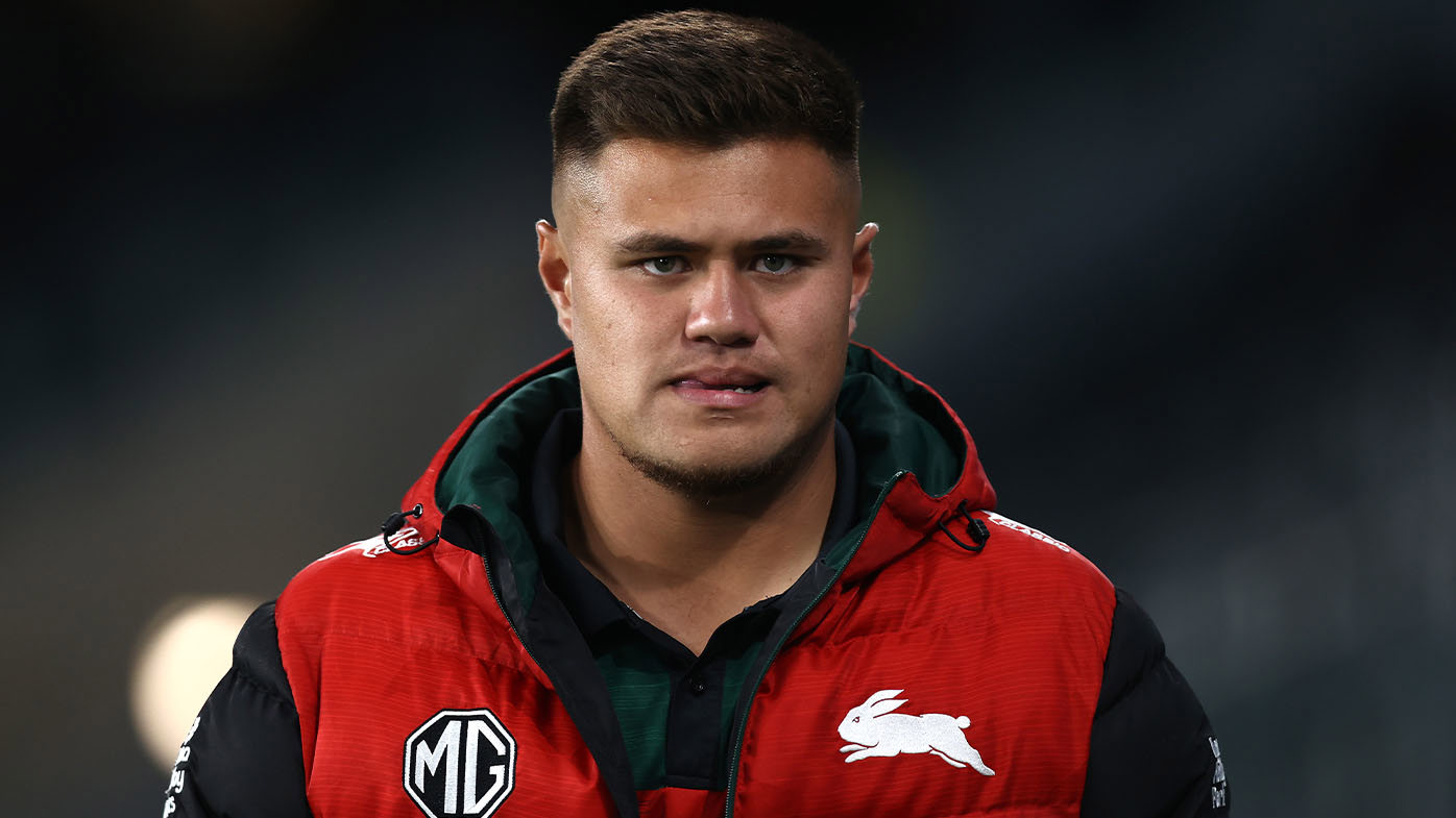 Schuster spotted with coach as career remains in limbo