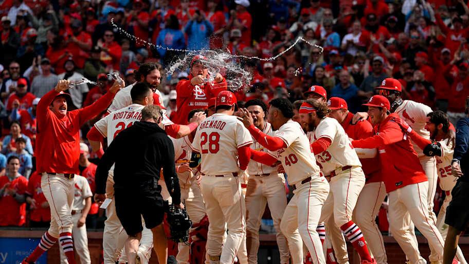 Chip Caray lets Nolan Arenado do the talking in epic call of Cardinals ...