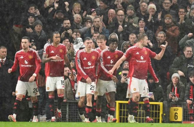 Fans Man United Harap Tenang, Ini yang Bisa Dibanggakan Meski Gelar ...