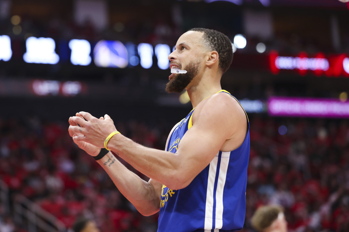 NBA Blown Away by Steph Curry's Pass in Warriors-Rockets Game 7