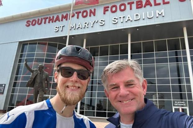 Football fan cycling to 92 clubs' stadiums reaches St Mary's