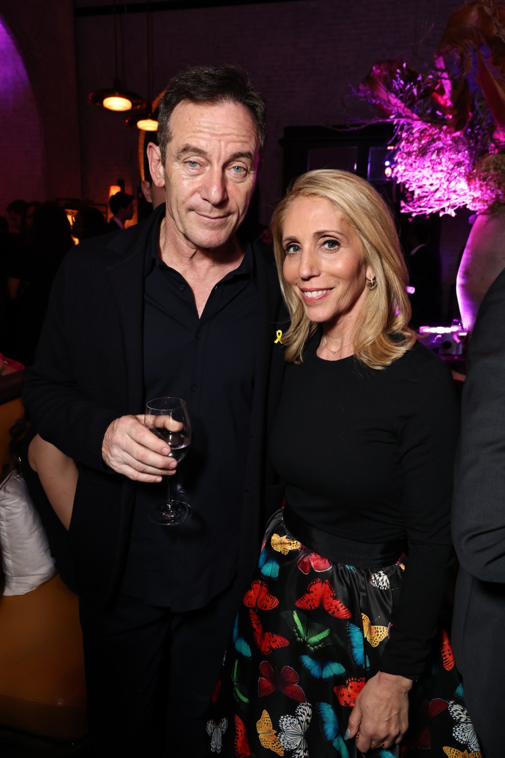 ‘White Lotus’ star mobbed by DC insiders, anchors at raging White House ...