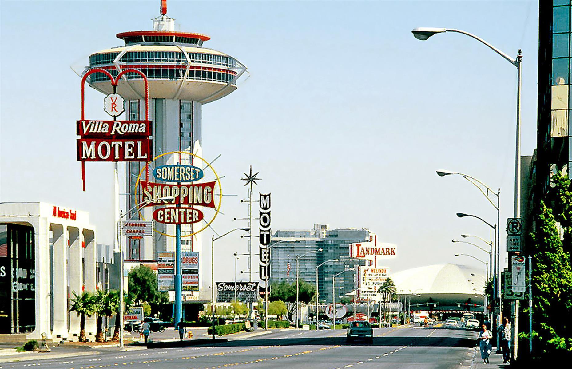 The Iconic Las Vegas Hotels That Have Been Lost Forever