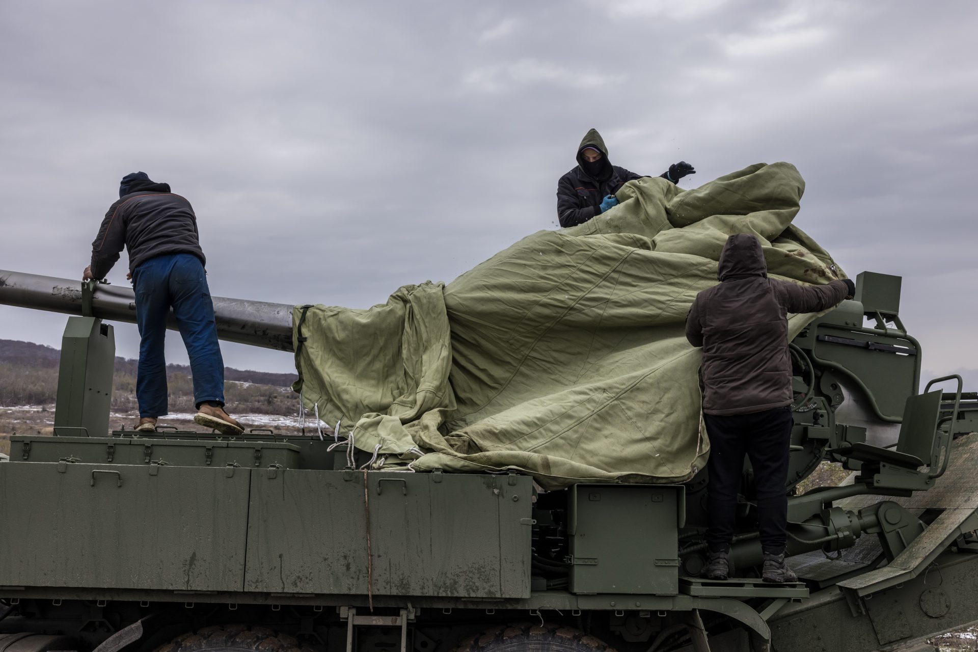 Ukraine shifts into high gear on cutting-edge weapon production