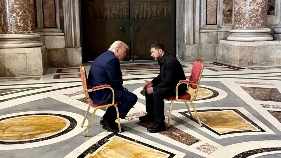 Trump Claims Zelensky May Surrender Crimea to Russia as Ukraine ...