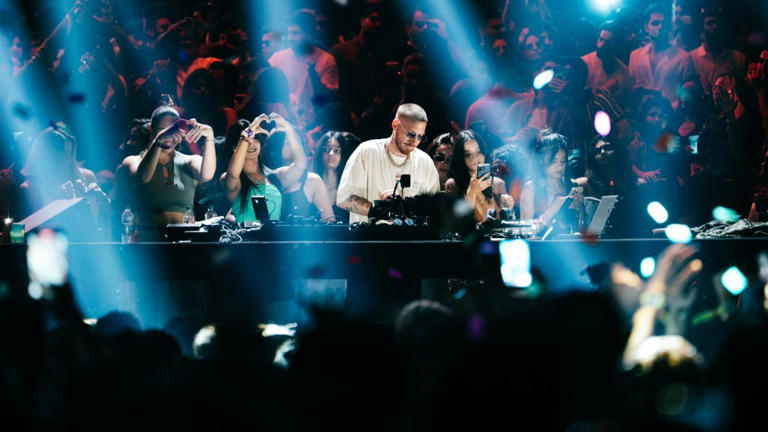 French DJ Hugel delivers electrifying performance in Mumbai