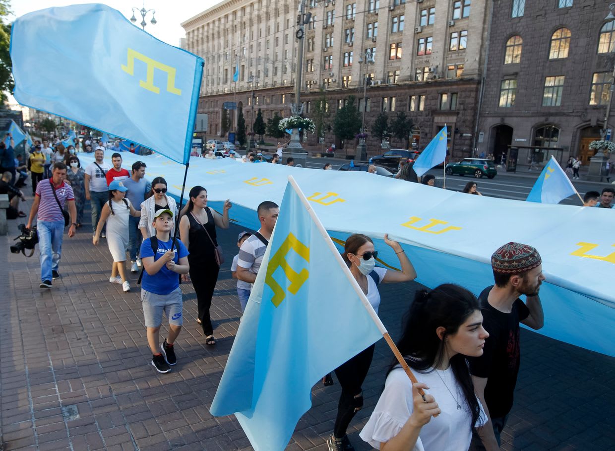 Trump says he believes Zelensky is ready to give up Crimea to Russia