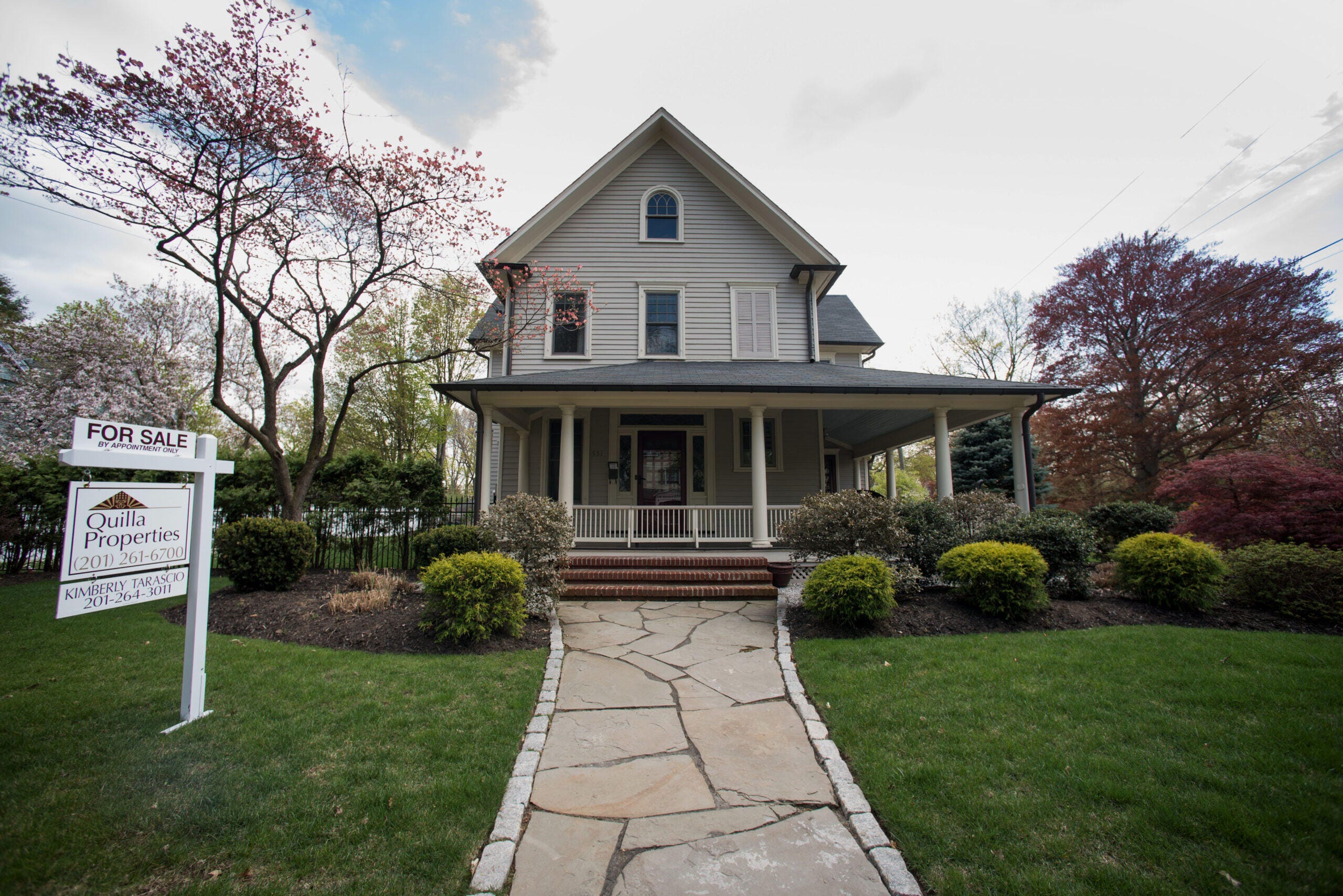 Current Refinance Rates on June 4, 2025: Mortgage Refi Rates Ease Slightly