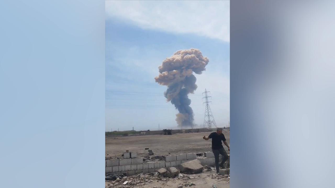 Ammonium nitrate explosion hits port in Iran