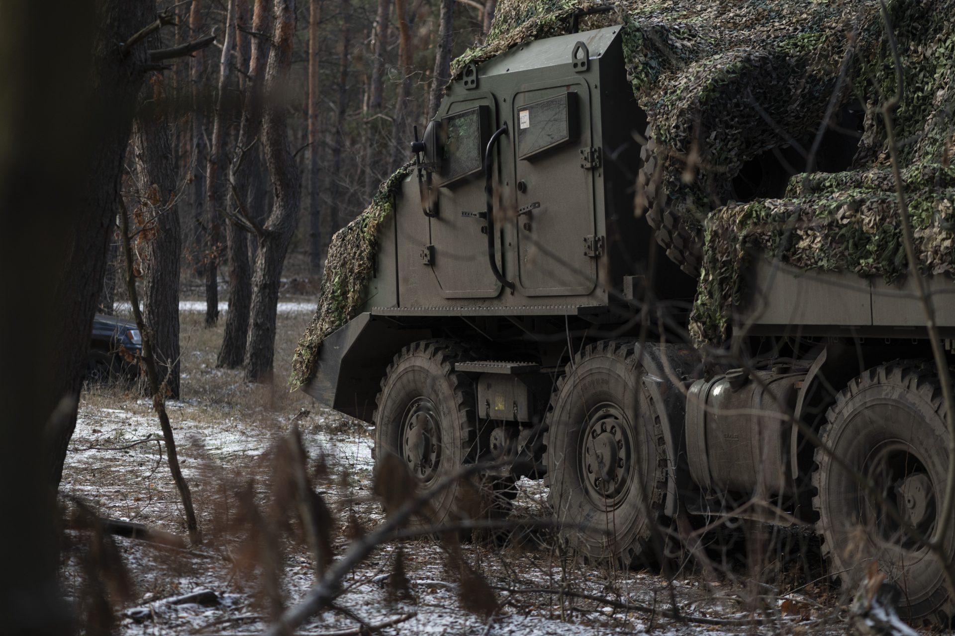 Ukraine shifts into high gear on cutting-edge weapon production